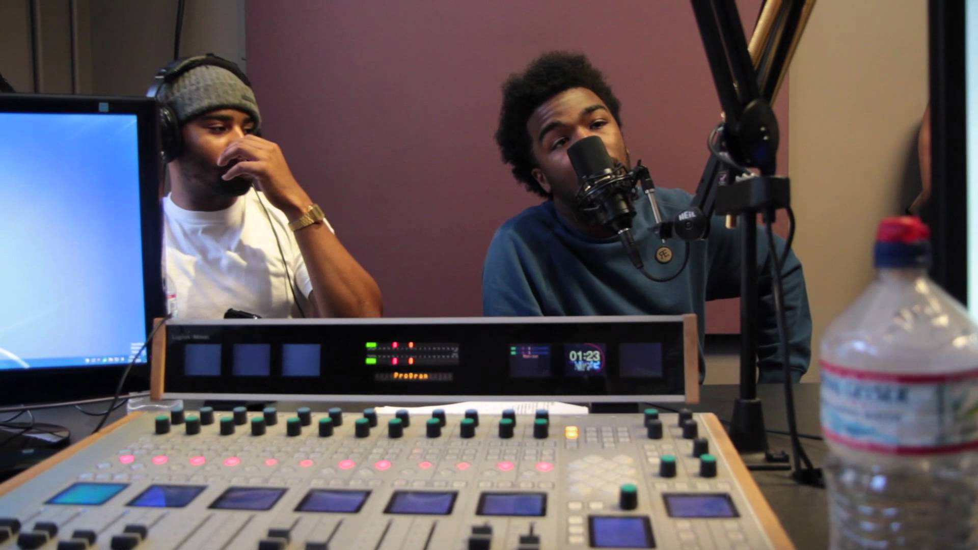 iamsu! x Jay Ant talk STOOPID on Streets Is Talking Radio (Video ...